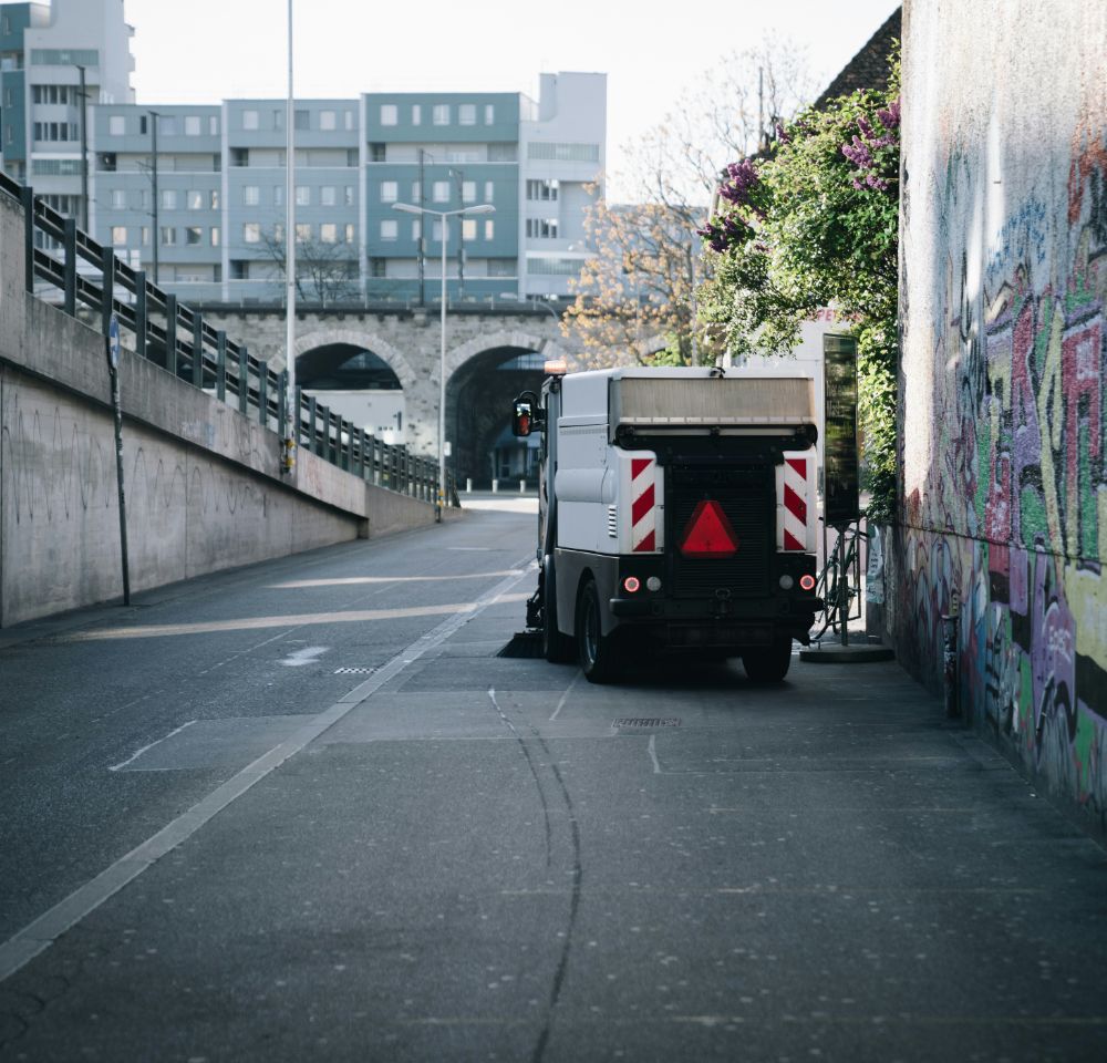 Road Sweeper and Road Surfacer Lorry Insurance | Adrian Flux