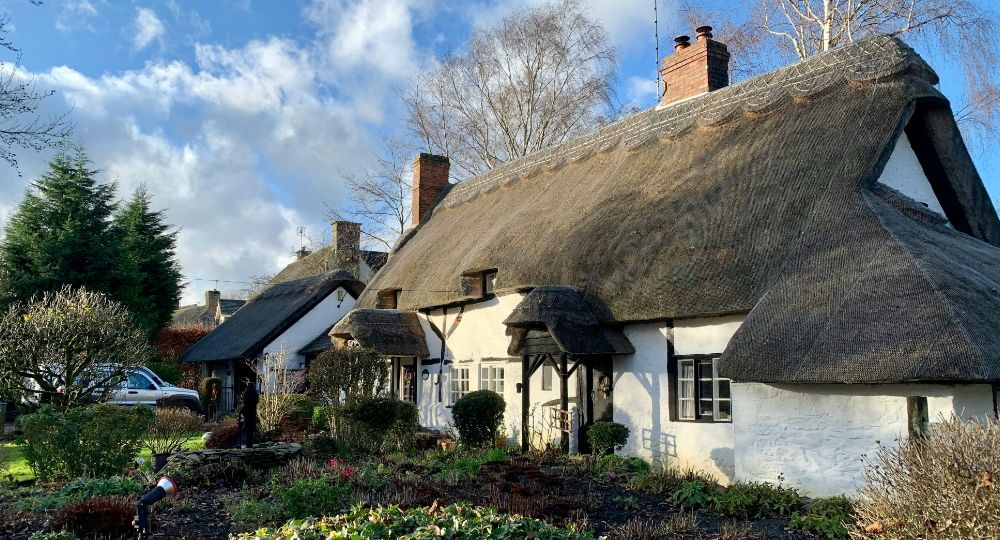Thatched Roof Insurance | Adrian Flux