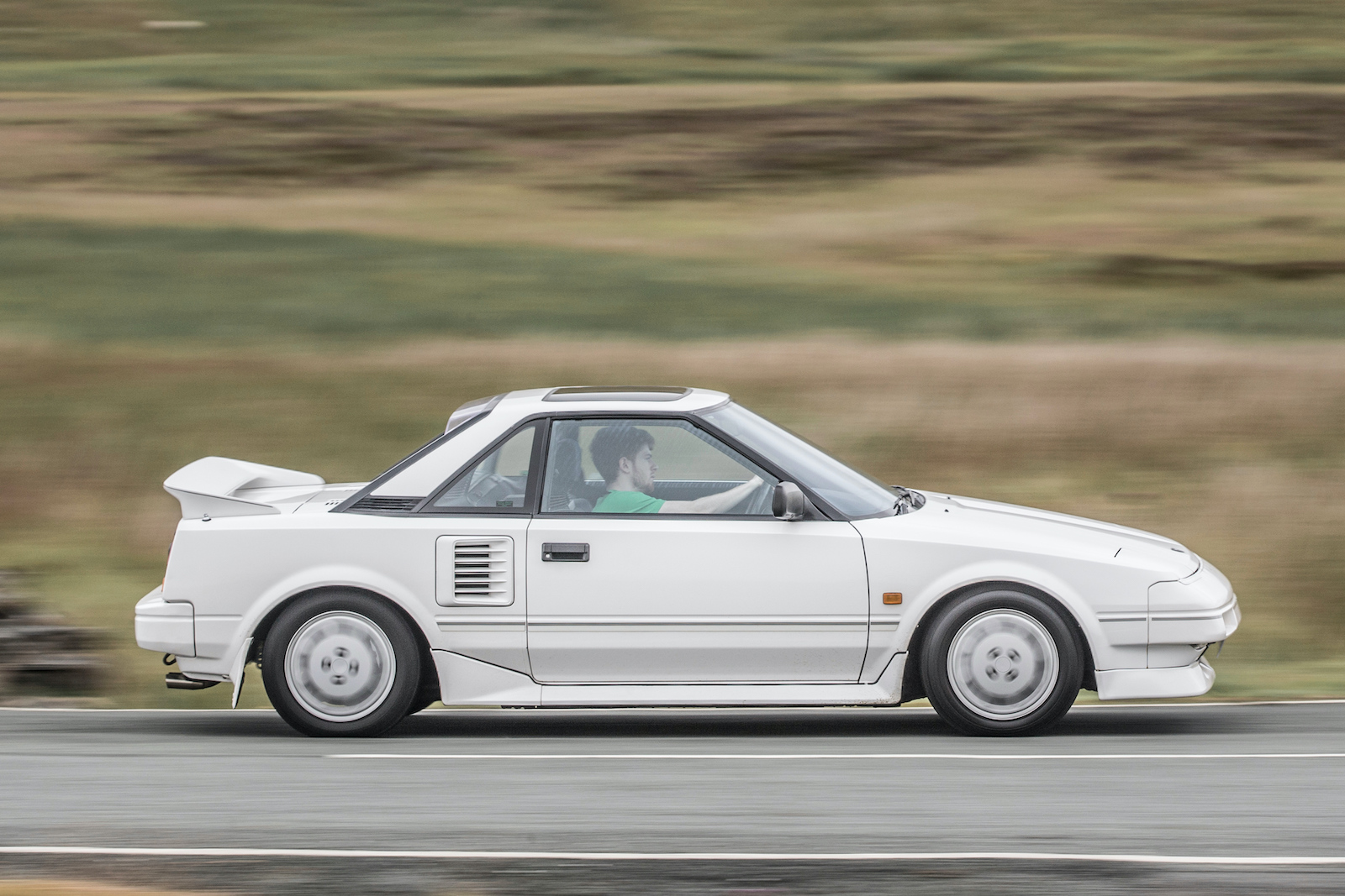 Toyota MR2: Japan’s mid-engined mini exotic - Cult Classics