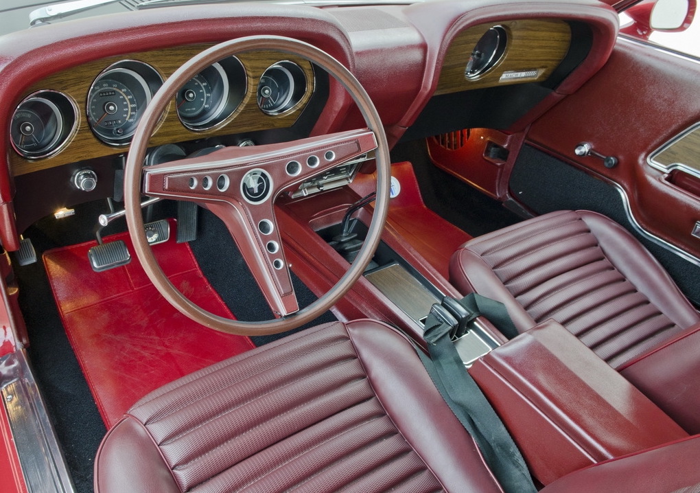 Ford Mustang: the right car at the right time | Cult Classics