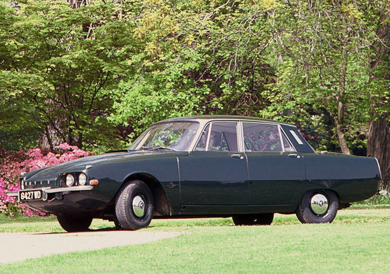 Rover P6: a leap into the executive car future - Cult Classics