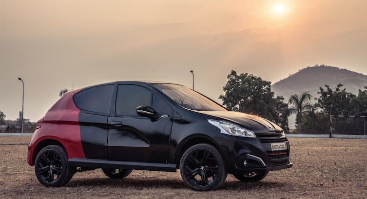 Record breaking Peugeot 206 celebrates 20th anniversary | Adrian Flux