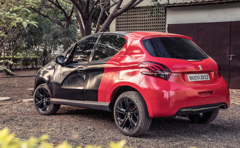 Record breaking Peugeot 206 celebrates 20th anniversary | Adrian Flux