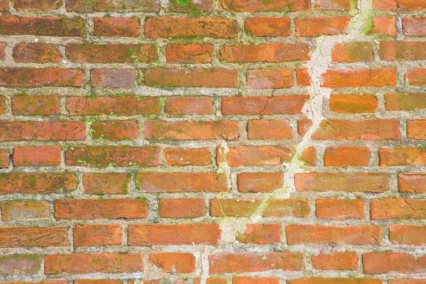 Subsidence in your home: The causes and warning signs | Adrian Flux