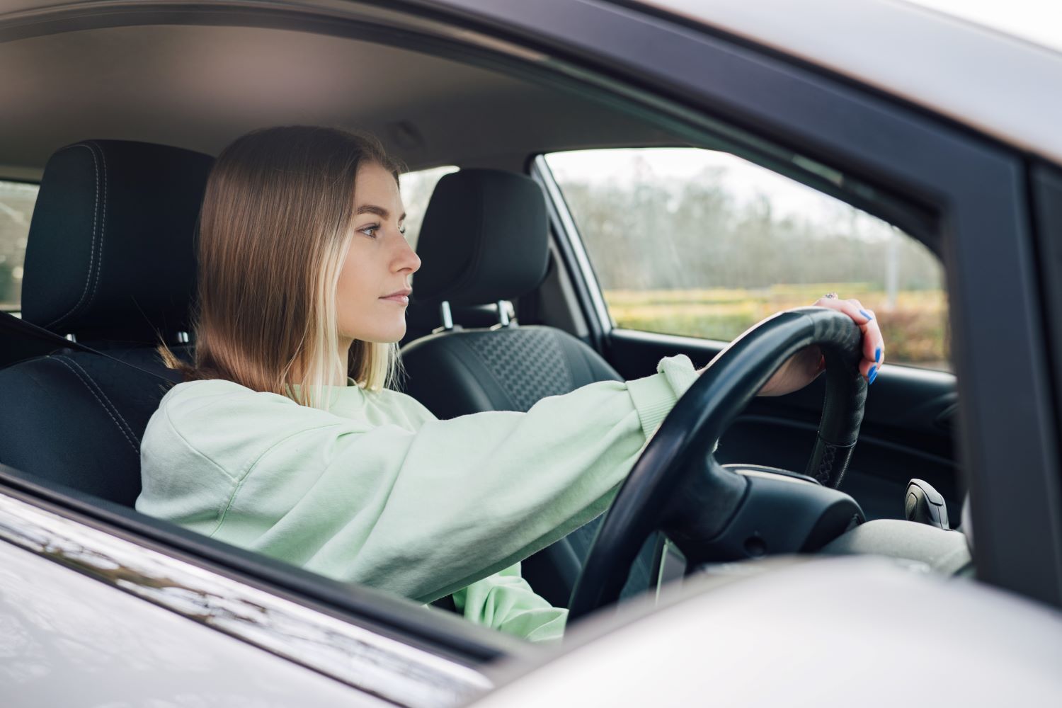 Looking for cheap driving lessons? Students can get them for free ...